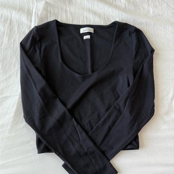 Babaton | Tops | Babaton Aritzia Countour Long Sleeve Top | Poshmark